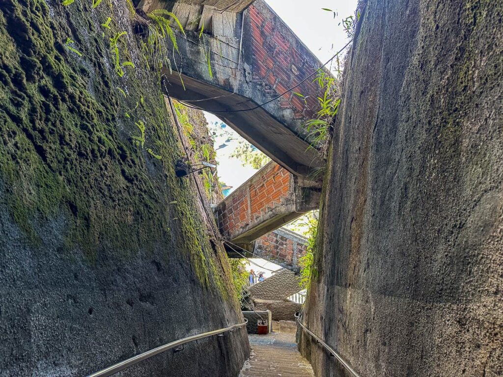 The Rock of Guatapé, Colombia: Everything You Need to Know - 90summers.com